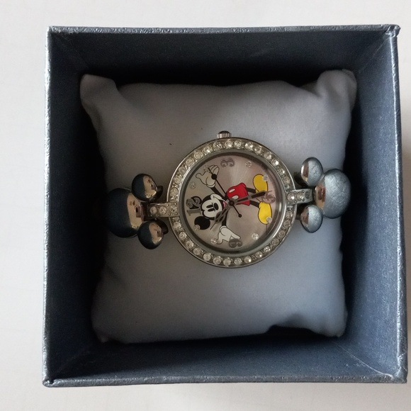 Disney | Accessories | Authentic Disney Mickey Mouse Watch | Poshmark